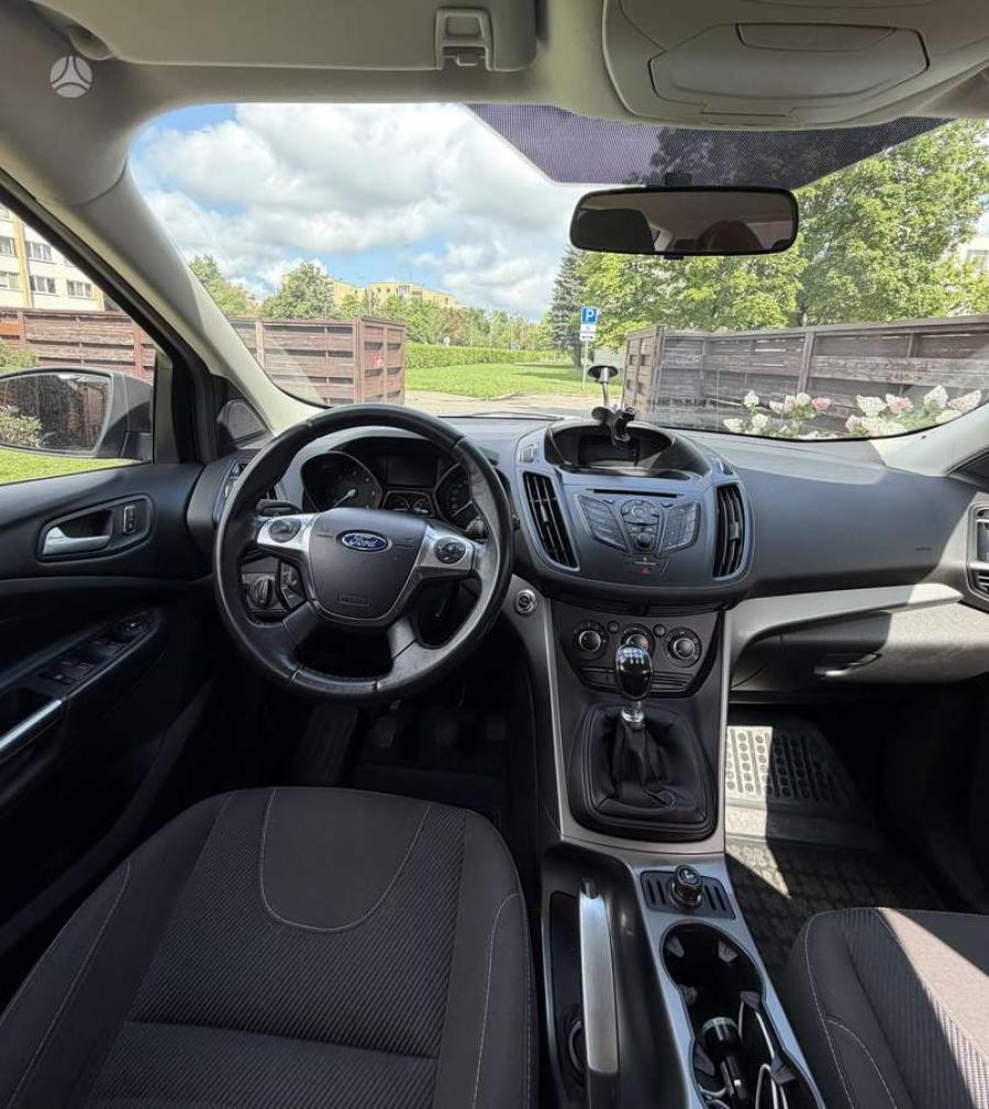 Pelēks Ford Kuga 2013 Panevēža, ar dzinēja tilpumu 2.00 L un nobraukumu 264 tūkst. km par 6500 €, foto 7 vietnē AUTOMOTO.COM.LV