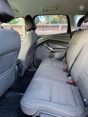 Pelēks Ford Kuga 2013 Panevēža, ar dzinēja tilpumu 2.00 L un nobraukumu 264 tūkst. km par 6500 €, foto 8 vietnē AUTOMOTO.COM.LV