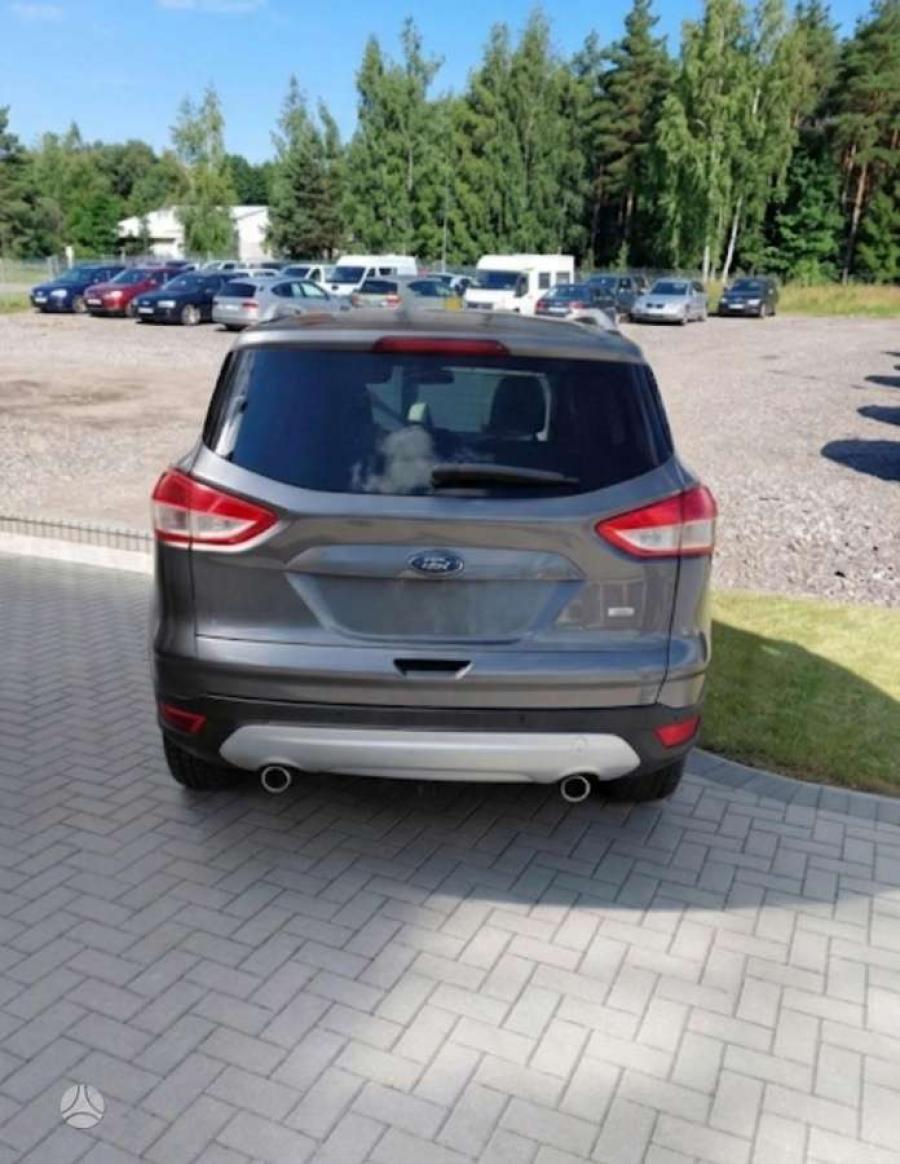 Grey Ford Kuga 2013 in Klaipeda, with an engine capacity of 2.00 L and mileage of 284 thousand km for 5850 €, photo 5 on AUTOMOTO.COM.LV