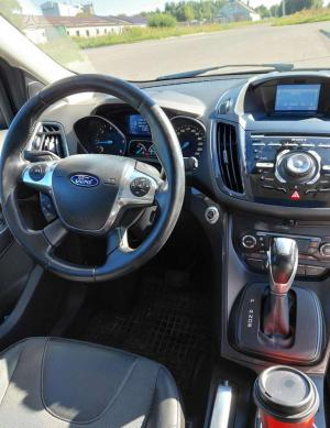 Grey Ford Kuga 2013 in Klaipeda, with an engine capacity of 2.00 L and mileage of 284 thousand km for 5850 €, photo 7 on AUTOMOTO.COM.LV