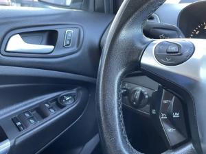 Grey Ford Kuga 2013 in Talsi, with an engine capacity of 1.60 L and mileage of 177 thousand km for 7800 €, photo 15 on AUTOMOTO.COM.LV