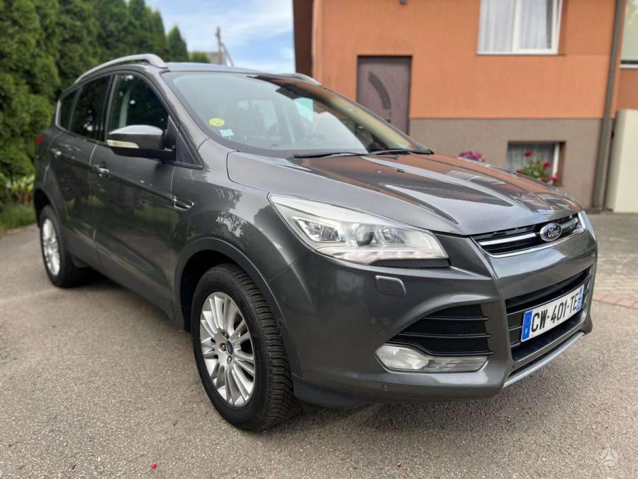 Grey Ford Kuga 2013 in Taurage, with an engine capacity of 2.00 L and mileage of 280 thousand km for 5990 €, photo 9 on AUTOMOTO.COM.LV