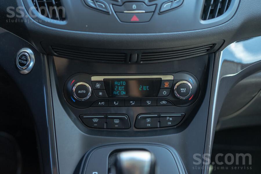 Pelēks Ford Kuga 2013 Liepāja, ar dzinēja tilpumu 2.00 L un nobraukumu 271 tūkst. km par 8400 €, foto 17 vietnē AUTOMOTO.COM.LV