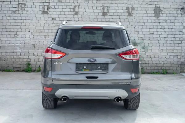 Pelēks Ford Kuga 2013 Liepāja, ar dzinēja tilpumu 2.00 L un nobraukumu 271 tūkst. km par 8400 €, foto 3 vietnē AUTOMOTO.COM.LV