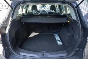 Grey Ford Kuga 2013 in Liepaja, with an engine capacity of 2.00 L and mileage of 271 thousand km for 8400 €, photo 12 on AUTOMOTO.COM.LV