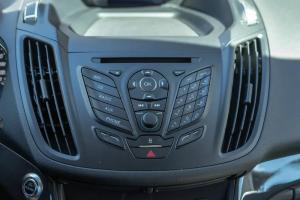 Grey Ford Kuga 2013 in Liepaja, with an engine capacity of 2.00 L and mileage of 271 thousand km for 8400 €, photo 17 on AUTOMOTO.COM.LV