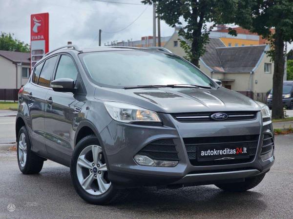 Grey Ford Kuga 2013 in Siauliai, with an engine capacity of 1.60 L and mileage of 178 thousand km for 6950 €, photo 5 on AUTOMOTO.COM.LV