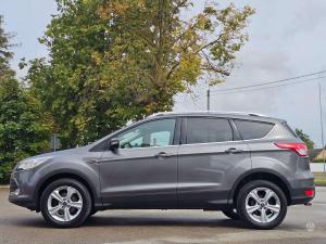 Grey Ford Kuga 2013 in Siauliai, with an engine capacity of 1.60 L and mileage of 178 thousand km for 6950 €, photo 10 on AUTOMOTO.COM.LV