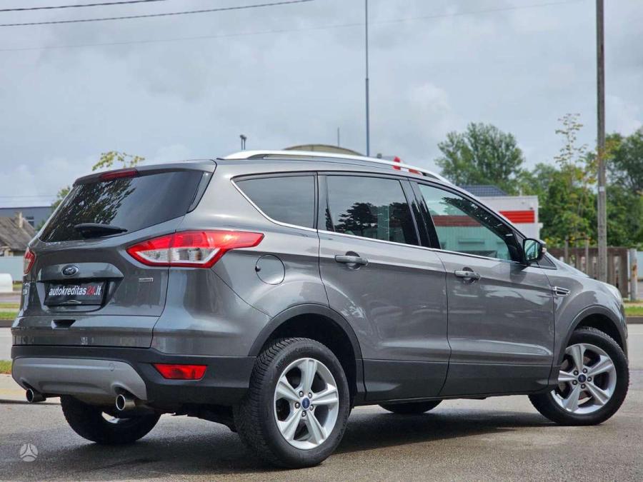 Grey Ford Kuga 2013 in Siauliai, with an engine capacity of 1.60 L and mileage of 178 thousand km for 6950 €, photo 11 on AUTOMOTO.COM.LV