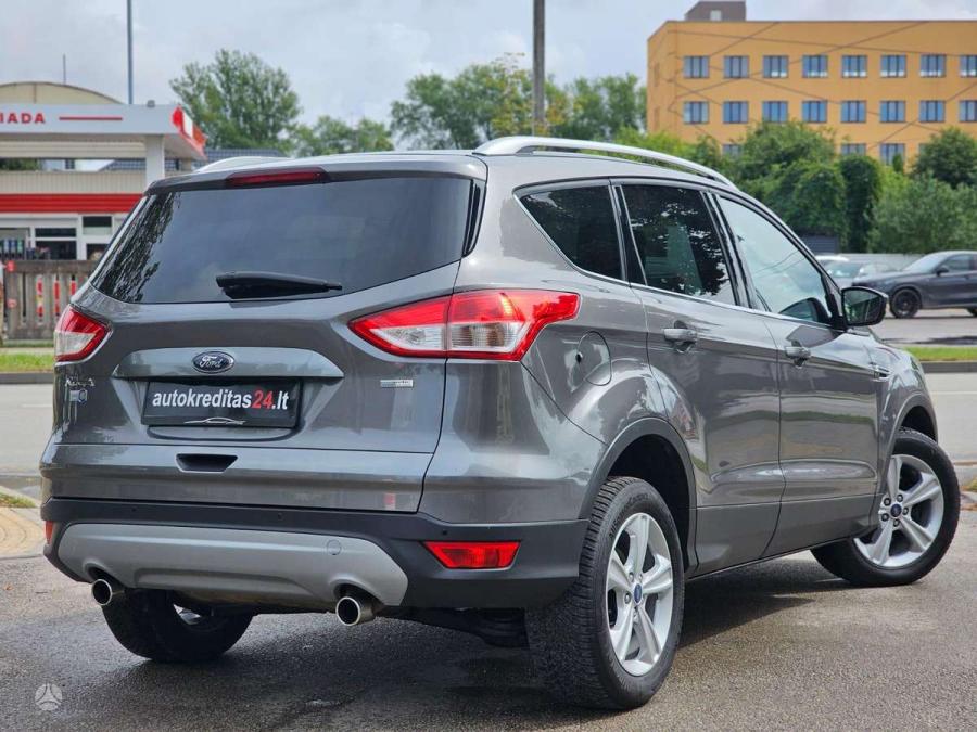 Grey Ford Kuga 2013 in Siauliai, with an engine capacity of 1.60 L and mileage of 178 thousand km for 6950 €, photo 13 on AUTOMOTO.COM.LV