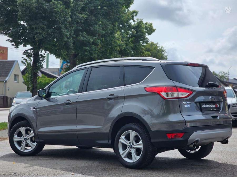 Grey Ford Kuga 2013 in Siauliai, with an engine capacity of 1.60 L and mileage of 178 thousand km for 6950 €, photo 14 on AUTOMOTO.COM.LV