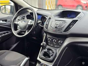 Grey Ford Kuga 2013 in Siauliai, with an engine capacity of 1.60 L and mileage of 178 thousand km for 6950 €, photo 21 on AUTOMOTO.COM.LV