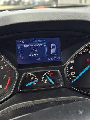 Grey Ford Kuga 2013 in Siauliai, with an engine capacity of 1.60 L and mileage of 178 thousand km for 6950 €, photo 27 on AUTOMOTO.COM.LV
