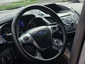 Grey Ford Kuga 2013 in Siauliai, with an engine capacity of 1.60 L and mileage of 178 thousand km for 6950 €, photo 33 on AUTOMOTO.COM.LV