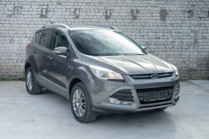 Pelēks Ford Kuga 2013 Liepāja, ar dzinēja tilpumu 2.00 L un nobraukumu 271 tūkst. km par 8400 €, foto  vietnē AUTOMOTO.COM.LV