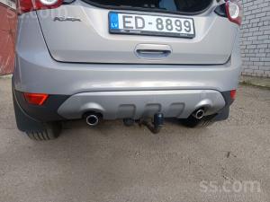 Pelēks Ford Kuga 2013 Rīga, ar dzinēja tilpumu 2.00 L un nobraukumu 196 tūkst. km par 6000 €, foto 8 vietnē AUTOMOTO.COM.LV