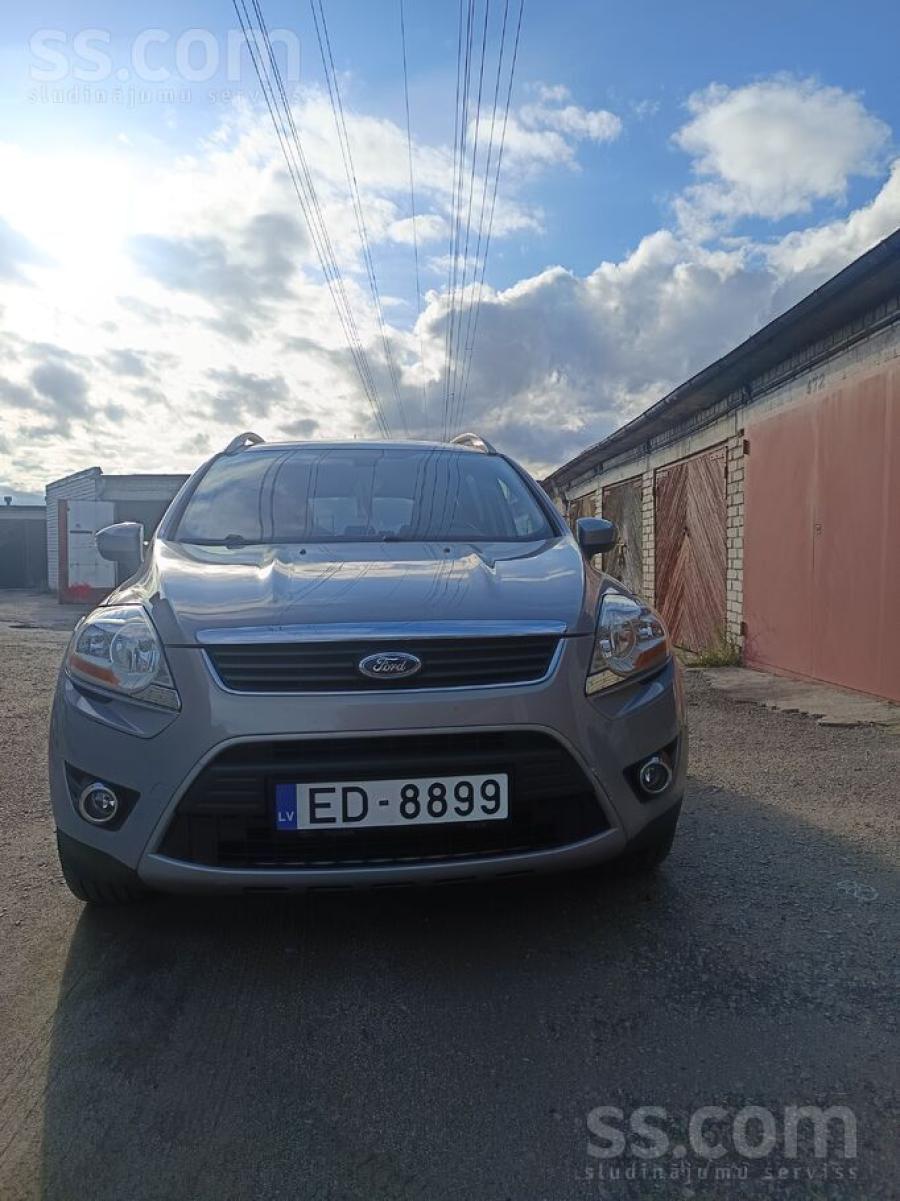 Pelēks Ford Kuga 2013 Rīga, ar dzinēja tilpumu 2.00 L un nobraukumu 196 tūkst. km par 6000 €, foto 11 vietnē AUTOMOTO.COM.LV