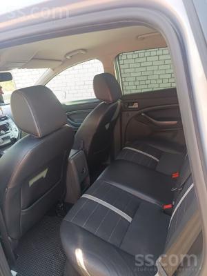 Pelēks Ford Kuga 2013 Rīga, ar dzinēja tilpumu 2.00 L un nobraukumu 196 tūkst. km par 6000 €, foto 18 vietnē AUTOMOTO.COM.LV