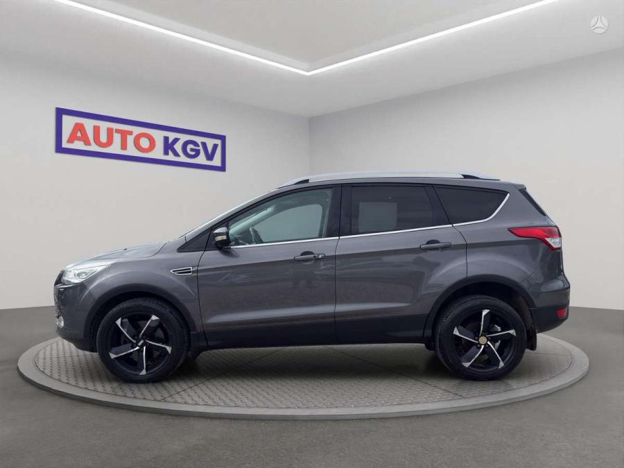 Grey Ford Kuga 2013 in Kaunas, with an engine capacity of 2.00 L and mileage of 202 thousand km for 7699 €, photo 3 on AUTOMOTO.COM.LV