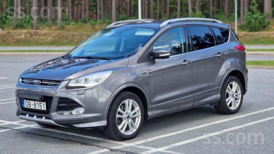 Pelēks Ford Kuga 2014 Rīga, ar dzinēja tilpumu 2.00 L un nobraukumu 160 tūkst. km par 12500 €, foto 1 vietnē AUTOMOTO.COM.LV
