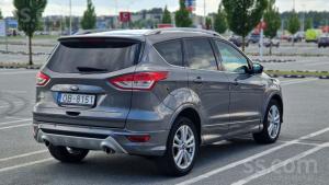Pelēks Ford Kuga 2014 Rīga, ar dzinēja tilpumu 2.00 L un nobraukumu 160 tūkst. km par 12500 €, foto 5 vietnē AUTOMOTO.COM.LV