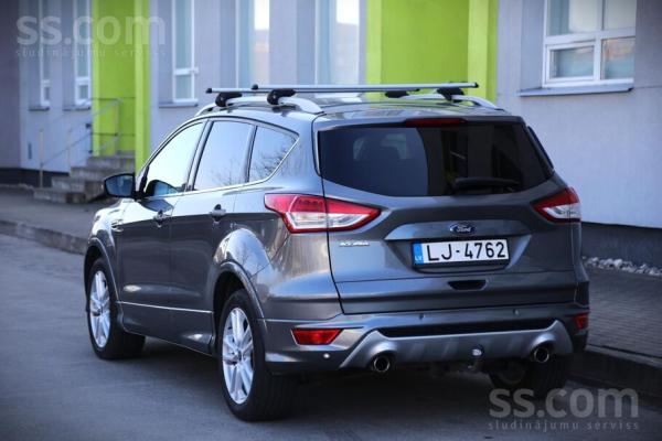 Pelēks Ford Kuga 2014 Rīga, ar dzinēja tilpumu 2.00 L un nobraukumu 0 tūkst. km par 7995 €, foto 5 vietnē AUTOMOTO.COM.LV