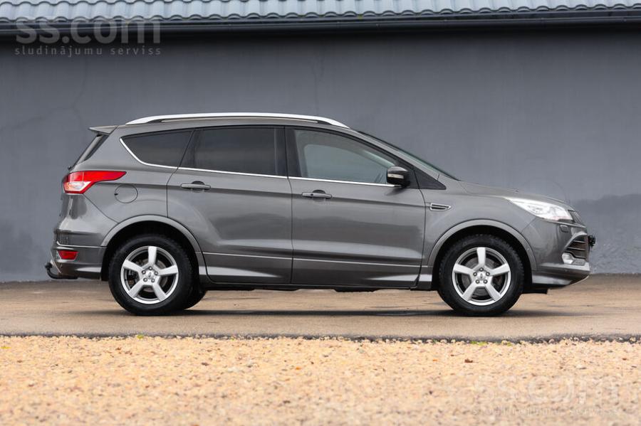 Pelēks Ford Kuga 2014 Jelgava, ar dzinēja tilpumu 2.00 L un nobraukumu 217 tūkst. km par 8400 €, foto 6 vietnē AUTOMOTO.COM.LV