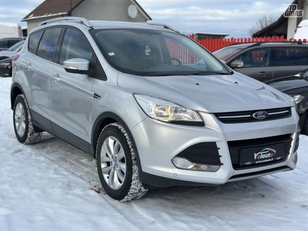 Grey Ford Kuga 2014 in Pabrade, with an engine capacity of 2.00 L and mileage of 237 thousand km for 6850 €, photo 2 on AUTOMOTO.COM.LV