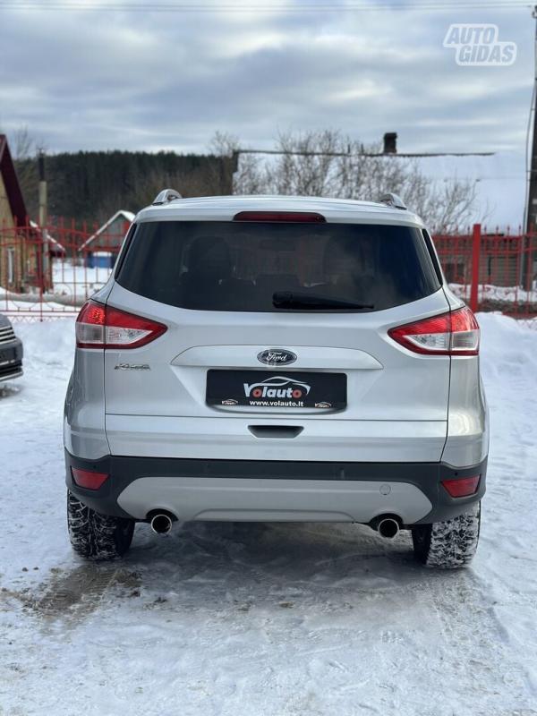 Grey Ford Kuga 2014 in Pabrade, with an engine capacity of 2.00 L and mileage of 237 thousand km for 6850 €, photo 5 on AUTOMOTO.COM.LV