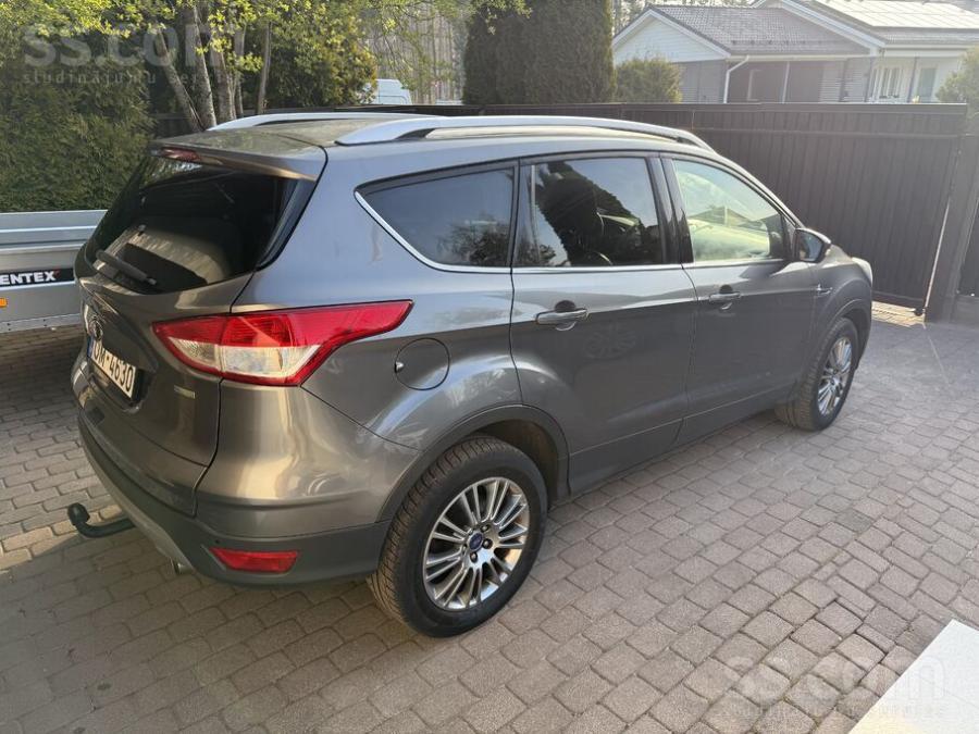 Pelēks Ford Kuga 2014 Ogre, ar dzinēja tilpumu 1.60 L un nobraukumu 222 tūkst. km par 7650 €, foto 8 vietnē AUTOMOTO.COM.LV