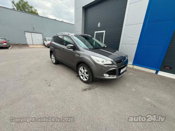 Pelēks Ford Kuga 2014 Tallina, ar dzinēja tilpumu 2.00 L un nobraukumu 180 tūkst. km par 10000 €, foto 3 vietnē AUTOMOTO.COM.LV