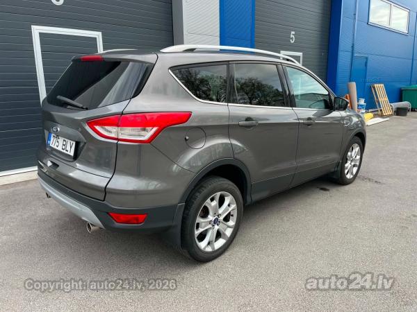 Pelēks Ford Kuga 2014 Tallina, ar dzinēja tilpumu 2.00 L un nobraukumu 180 tūkst. km par 10000 €, foto 5 vietnē AUTOMOTO.COM.LV