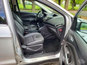 Grey Ford Kuga 2014 in Siauliai, with an engine capacity of 2.00 L and mileage of 300 thousand km for 6350 €, photo 17 on AUTOMOTO.COM.LV