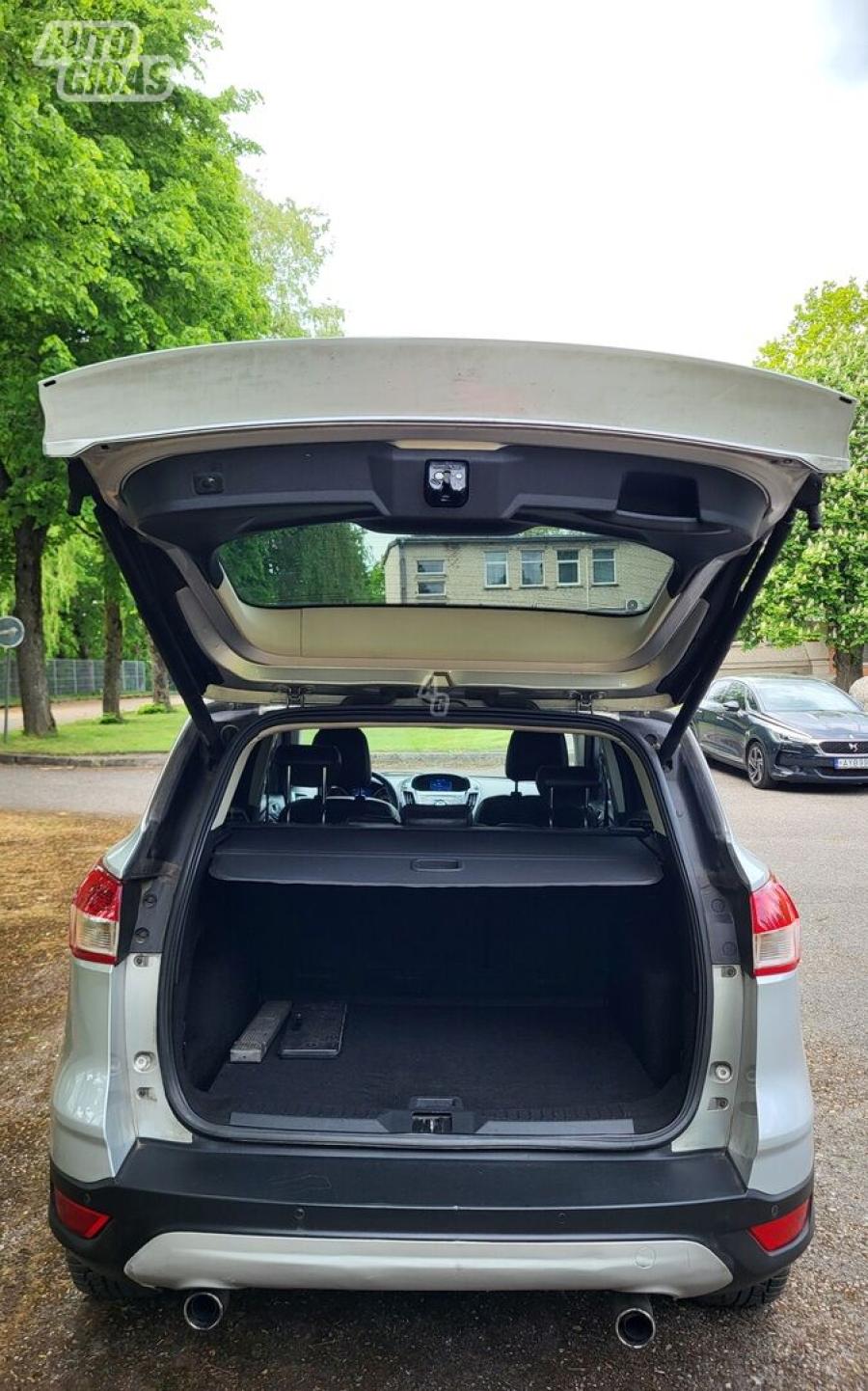 Grey Ford Kuga 2014 in Siauliai, with an engine capacity of 2.00 L and mileage of 300 thousand km for 6350 €, photo 24 on AUTOMOTO.COM.LV