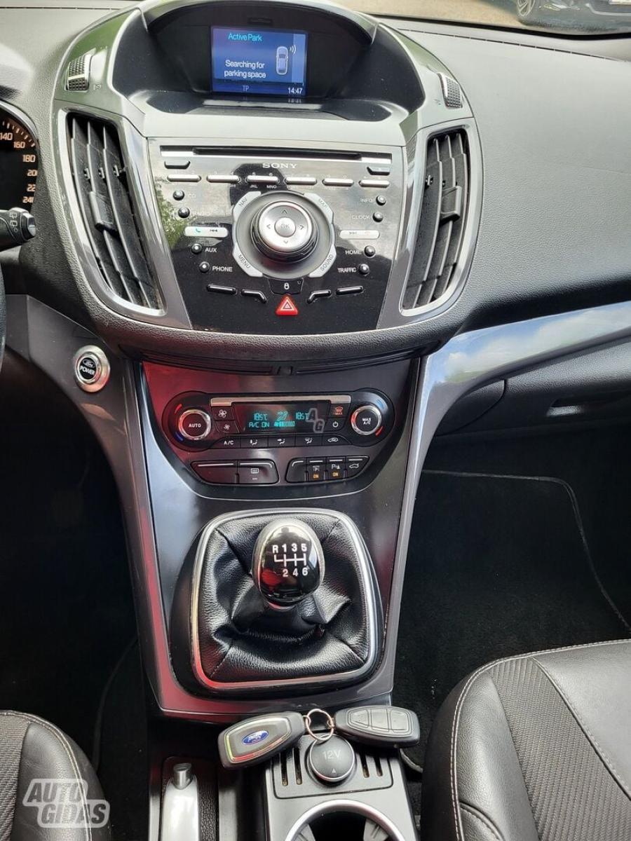 Grey Ford Kuga 2014 in Siauliai, with an engine capacity of 2.00 L and mileage of 300 thousand km for 6350 €, photo 20 on AUTOMOTO.COM.LV