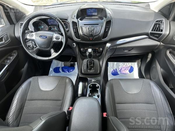 Pelēks Ford Kuga 2014 Cēsis, ar dzinēja tilpumu 2.00 L un nobraukumu 0 tūkst. km par 9400 €, foto 5 vietnē AUTOMOTO.COM.LV