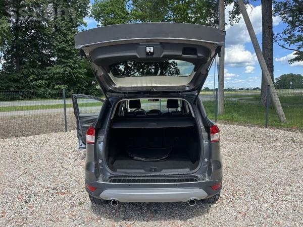 Pelēks Ford Kuga 2014 Cēsis, ar dzinēja tilpumu 2.00 L un nobraukumu 0 tūkst. km par 9400 €, foto 10 vietnē AUTOMOTO.COM.LV