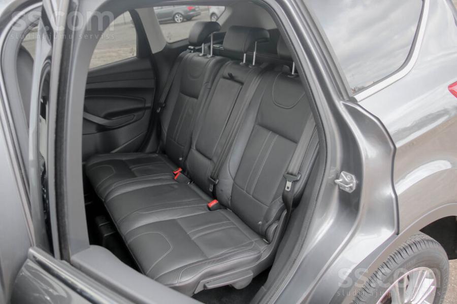 Grey Ford Kuga 2014 in Tukums, with an engine capacity of 2.00 L and mileage of 217 thousand km for 9480 €, photo 11 on AUTOMOTO.COM.LV