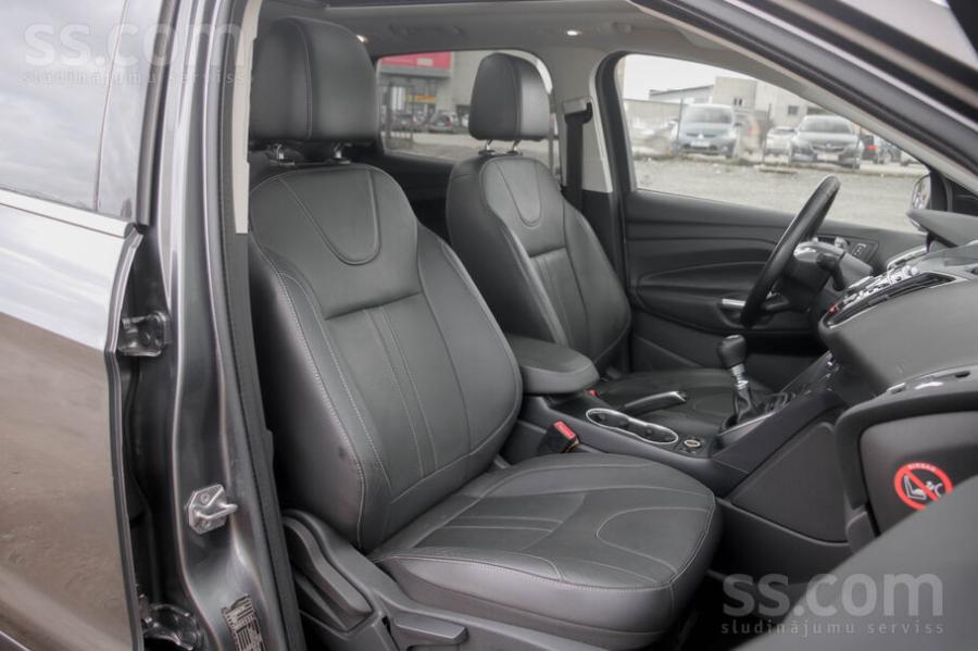 Grey Ford Kuga 2014 in Tukums, with an engine capacity of 2.00 L and mileage of 217 thousand km for 9480 €, photo 13 on AUTOMOTO.COM.LV