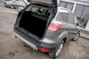 Grey Ford Kuga 2014 in Tukums, with an engine capacity of 2.00 L and mileage of 217 thousand km for 9480 €, photo 31 on AUTOMOTO.COM.LV
