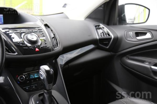 Pelēks Ford Kuga 2014 Rīga, ar dzinēja tilpumu 2.00 L un nobraukumu 196 tūkst. km par 7995 €, foto 9 vietnē AUTOMOTO.COM.LV