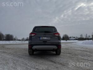 Grey Ford Kuga 2014 in Cesis, with an engine capacity of 1.60 L and mileage of 0 thousand km for 8900 €, photo 6 on AUTOMOTO.COM.LV