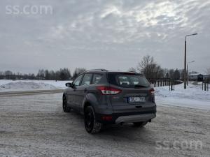 Grey Ford Kuga 2014 in Cesis, with an engine capacity of 1.60 L and mileage of 0 thousand km for 8900 €, photo 7 on AUTOMOTO.COM.LV