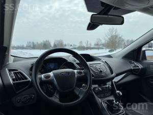 Grey Ford Kuga 2014 in Cesis, with an engine capacity of 1.60 L and mileage of 0 thousand km for 8900 €, photo 17 on AUTOMOTO.COM.LV