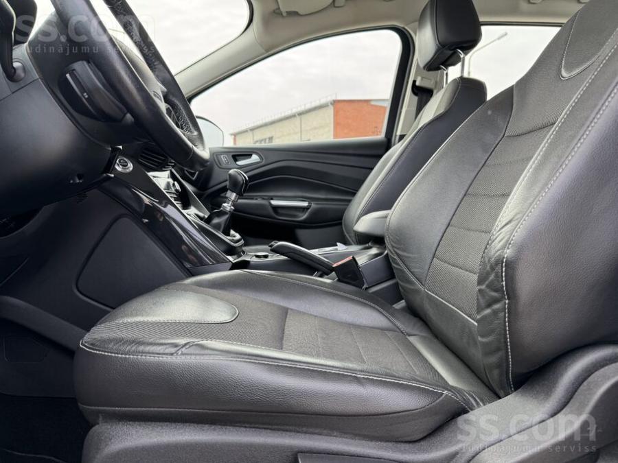 Grey Ford Kuga 2014 in Cesis, with an engine capacity of 1.60 L and mileage of 0 thousand km for 8900 €, photo 26 on AUTOMOTO.COM.LV