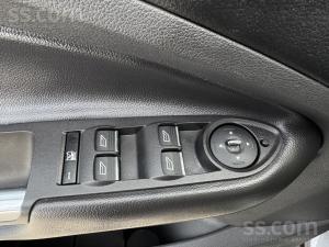 Grey Ford Kuga 2014 in Cesis, with an engine capacity of 1.60 L and mileage of 0 thousand km for 8900 €, photo 27 on AUTOMOTO.COM.LV