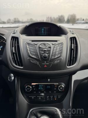 Grey Ford Kuga 2014 in Cesis, with an engine capacity of 1.60 L and mileage of 0 thousand km for 8900 €, photo 29 on AUTOMOTO.COM.LV