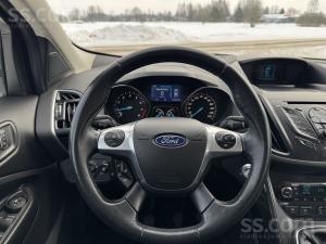 Grey Ford Kuga 2014 in Cesis, with an engine capacity of 1.60 L and mileage of 0 thousand km for 8900 €, photo 30 on AUTOMOTO.COM.LV