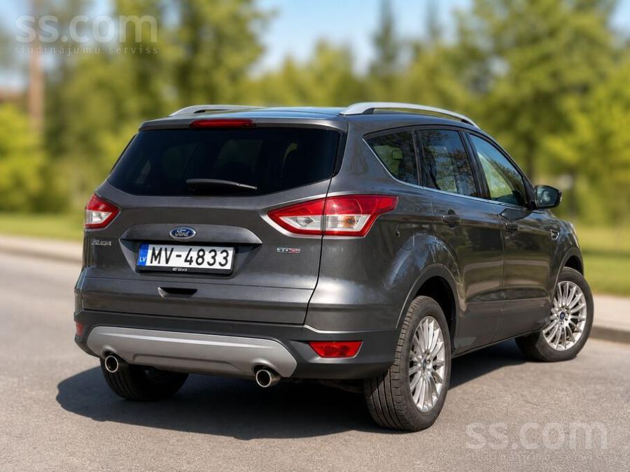 Pelēks Ford Kuga 2014 Rīga, ar dzinēja tilpumu 2.00 L un nobraukumu 216 tūkst. km par 6200 €, foto 3 vietnē AUTOMOTO.COM.LV