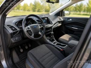 Pelēks Ford Kuga 2014 Rīga, ar dzinēja tilpumu 2.00 L un nobraukumu 216 tūkst. km par 6200 €, foto 5 vietnē AUTOMOTO.COM.LV